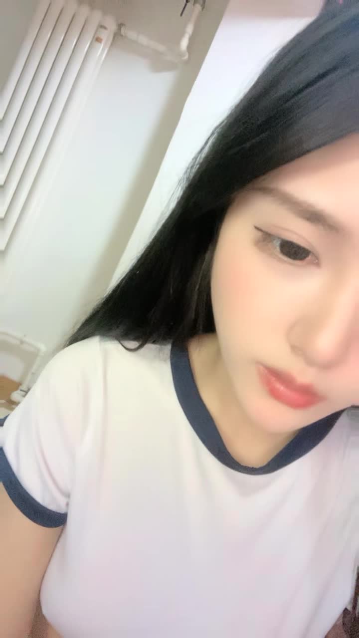 極品尤物網紅女神！ 頂級顏值身材！ 細腰美乳無毛肥穴，跳蛋塞入自慰，假屌深喉口交，極度淫騷 Nyaaporn78info Free Av Downloads